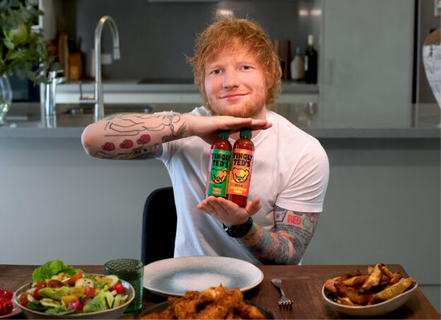 Ed Sheeran komt met eigen hot sauce: Tingly Ted’s : Amayzine.com